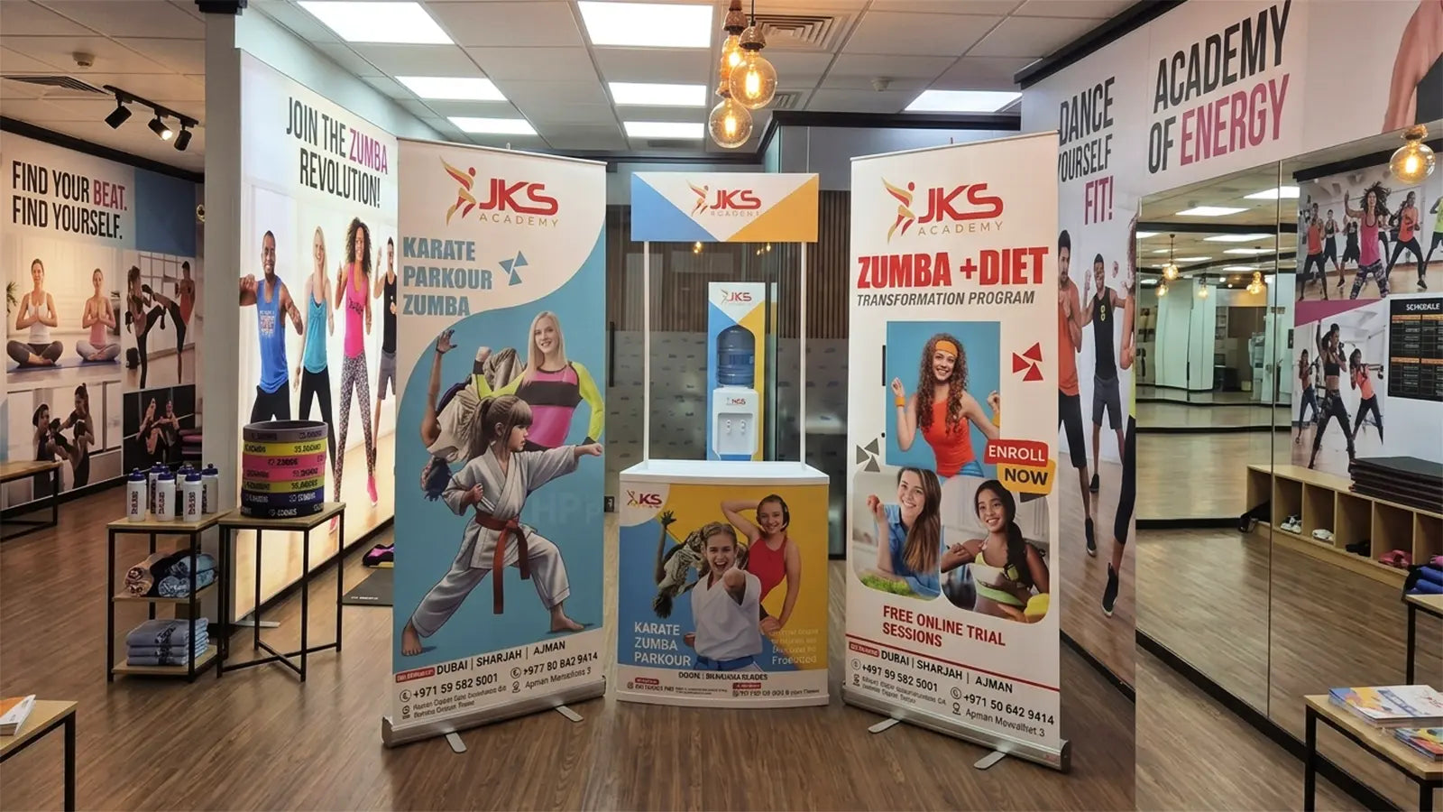 Why Standee Banner Remains a Powerful Offline Marketing Tool